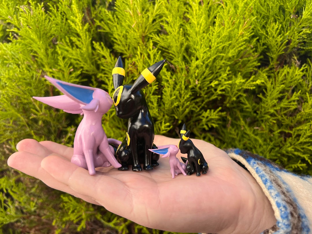 Love 3d Printed Figurines Inspired by Pokemon Umbreon and Espeon - Etsy