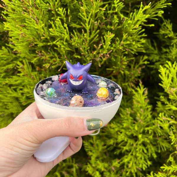 Pokeball Terrariums - Etsy