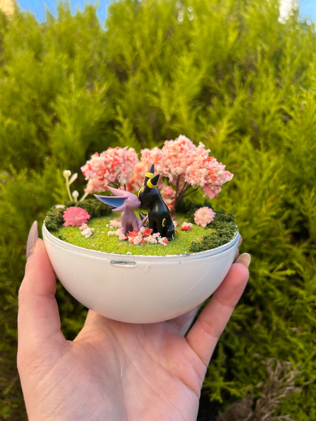 Love Themed Pokeball Terrarium Featuring Umbreon and Espeon - Etsy