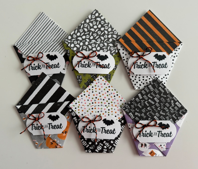 Set of 6 Halloween Treat Pockets, Halloween Party Favors, Table Favors ...
