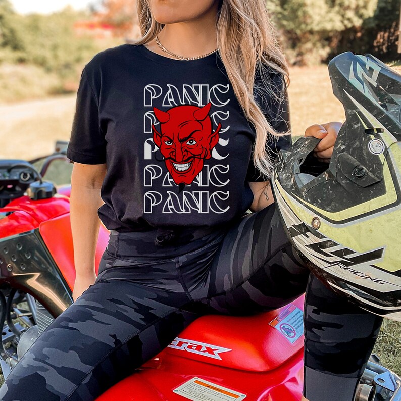 Satanic Panic DND T-shirt - Etsy