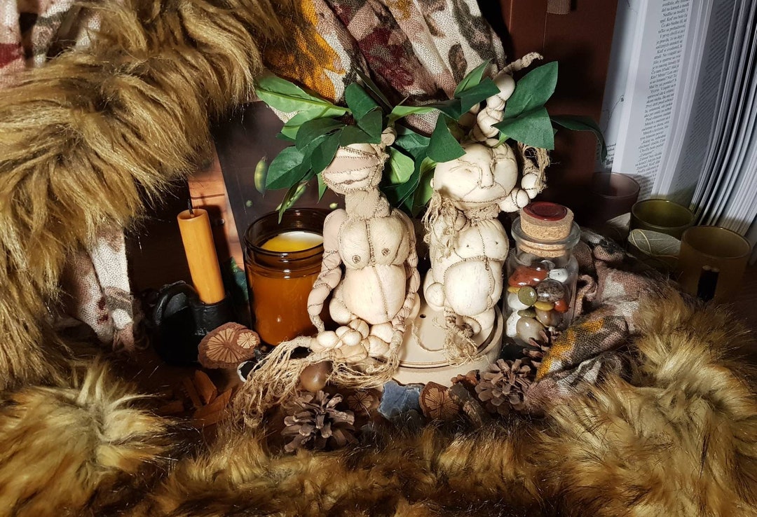 Mandragora Root Couple, Mandrake, Harry Potter Inspired, Wizard & Witch ...