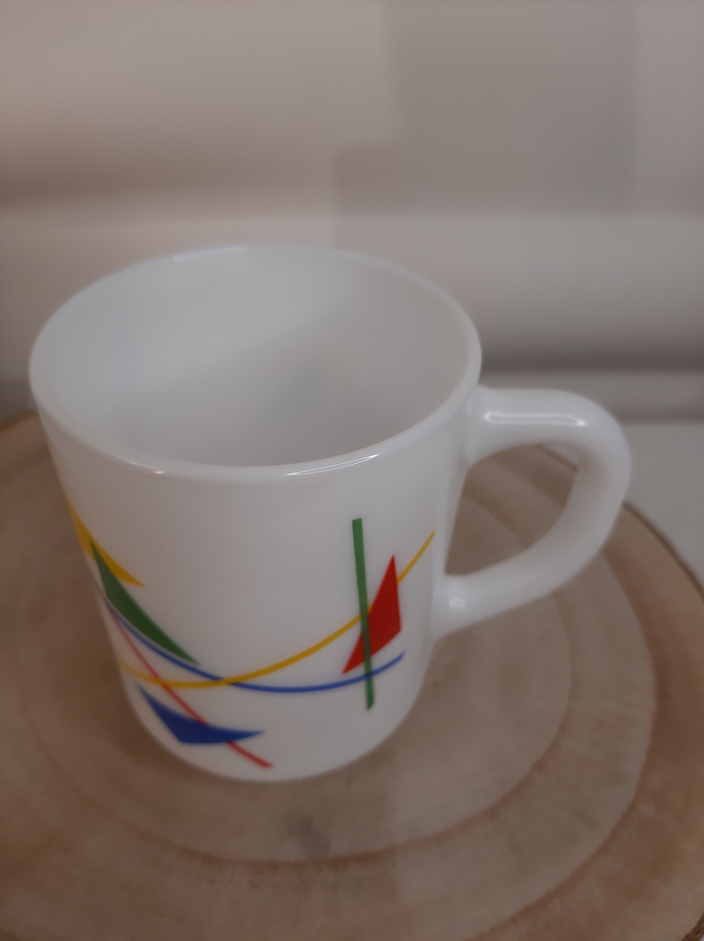 Arcopal Mug With Geometric Shapes, Milkglass, 1980, Vintage - Etsy UK