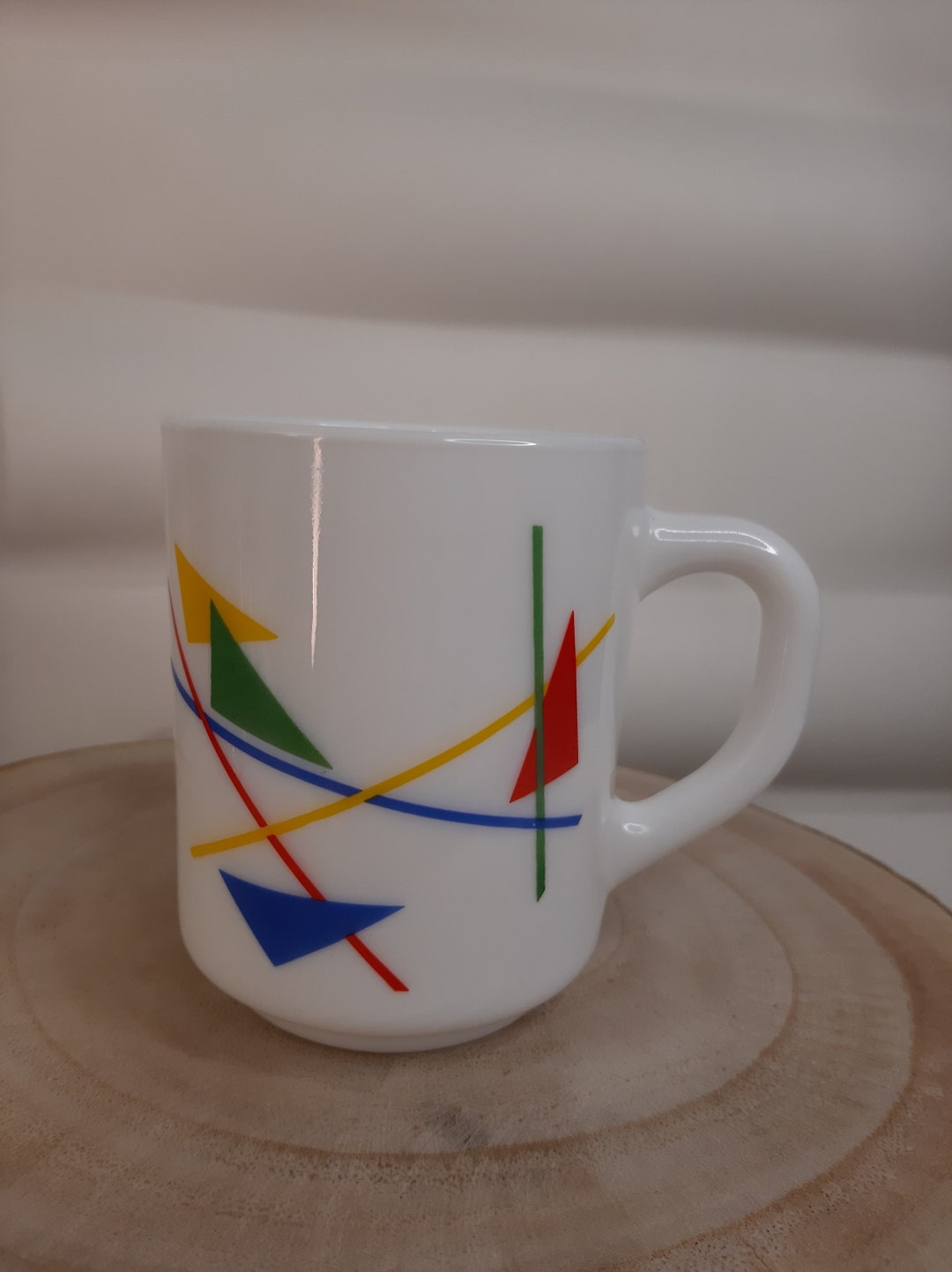 Arcopal Mug With Geometric Shapes, Milkglass, 1980, Vintage - Etsy UK