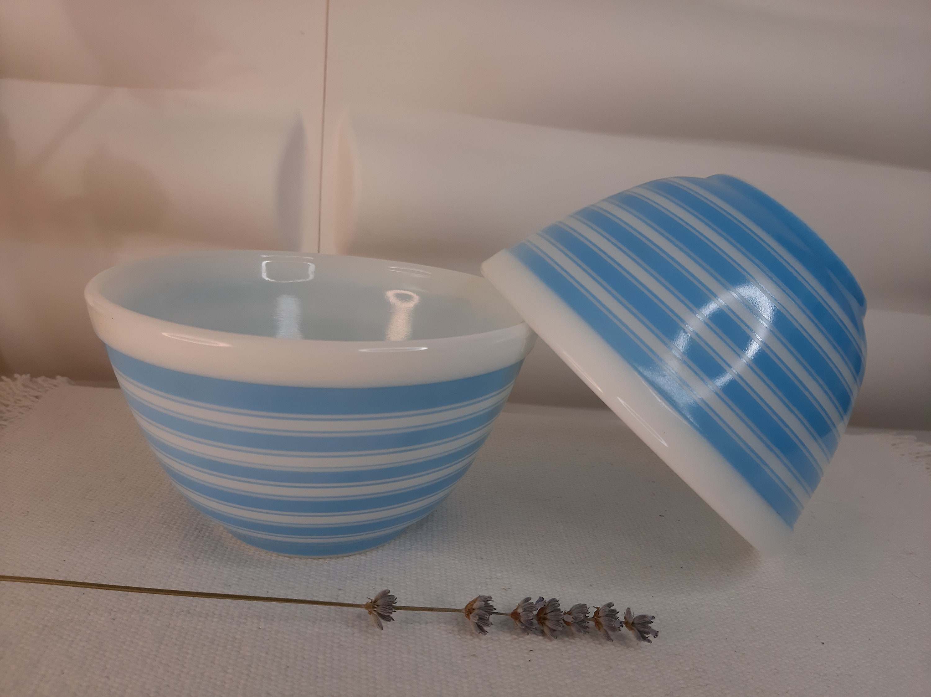Blue Striped Pyrex Bowls, Rainbow Stripes Pattern, Nesting Bowl 401 ...