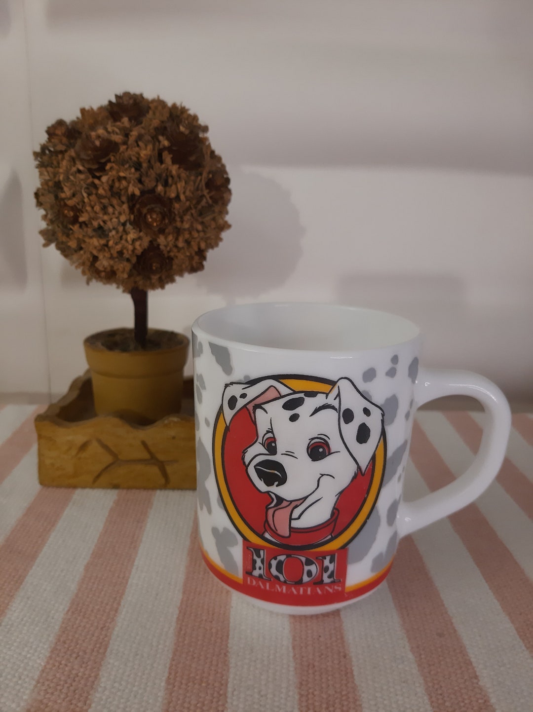 Arcopal Mug, 101 Dalmatians, Milkglass, Vintage - Etsy