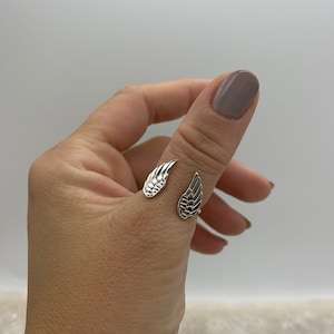 Silver Guardian Angel Wings Ring – Adjustable Boho Stacking Ring - Etsy