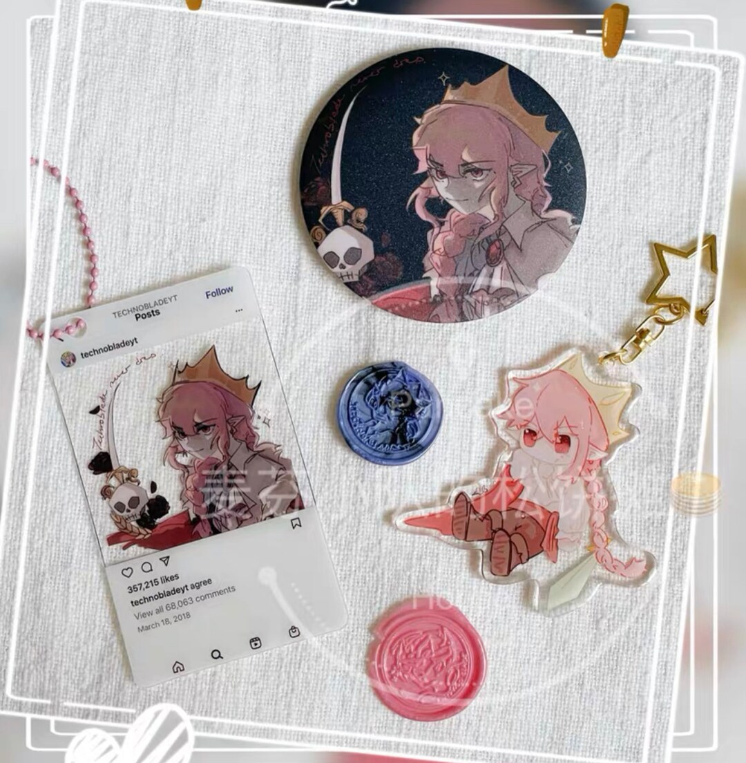 Technoblade Mystrey Boxtechnoblade Polarid Transparent Postcard Acrylic Key Chain 3in Badge ...