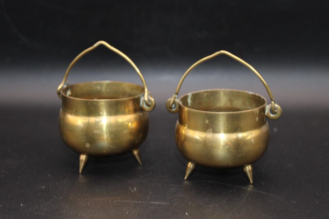 Pair of Brass Miniature Cauldrons - Etsy