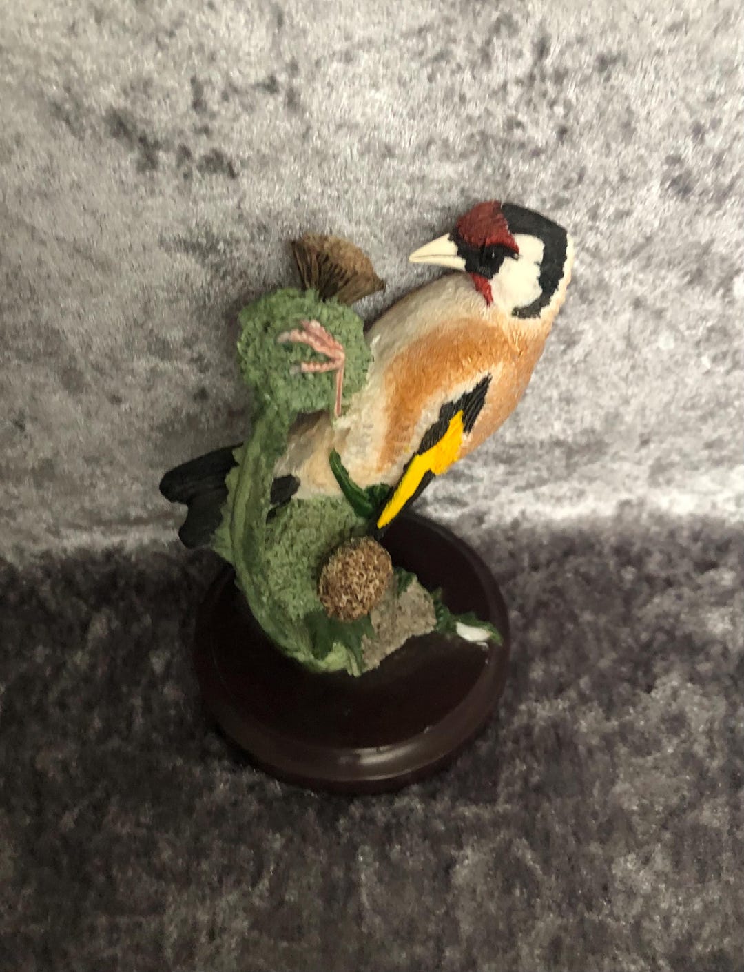 Statuette the Country Bird Collection, the Goldfinch, Collectible ...