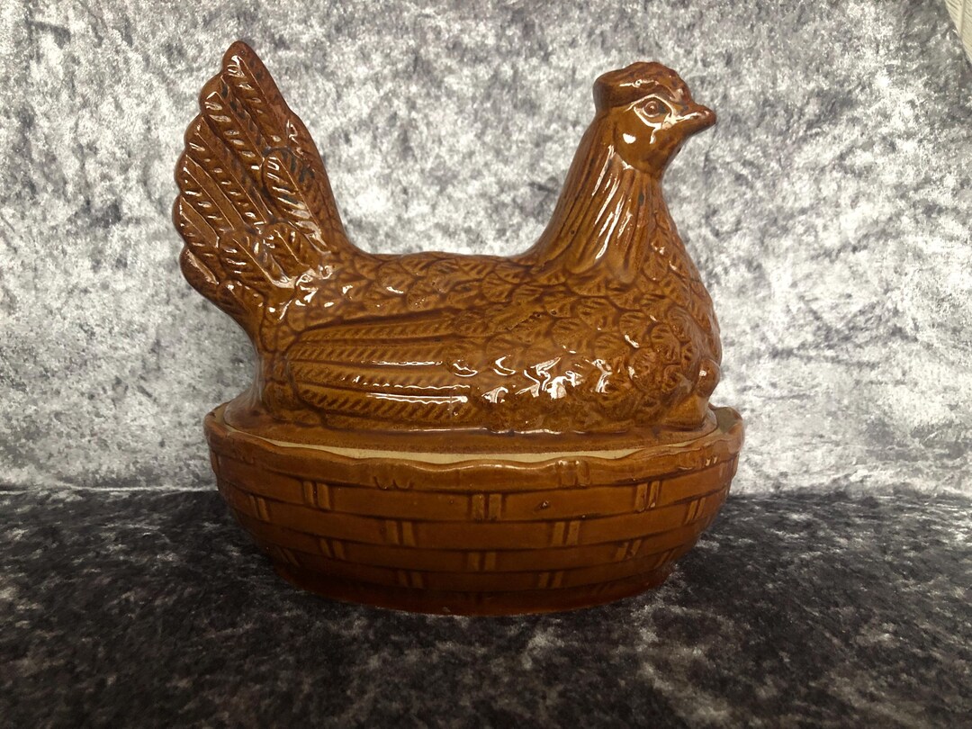 Ceramic Chicken Egg Holder, Hen on Nest - Etsy UK
