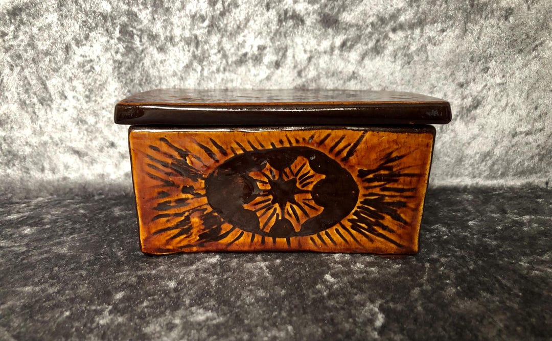 Vintage Ceramic Box - Etsy