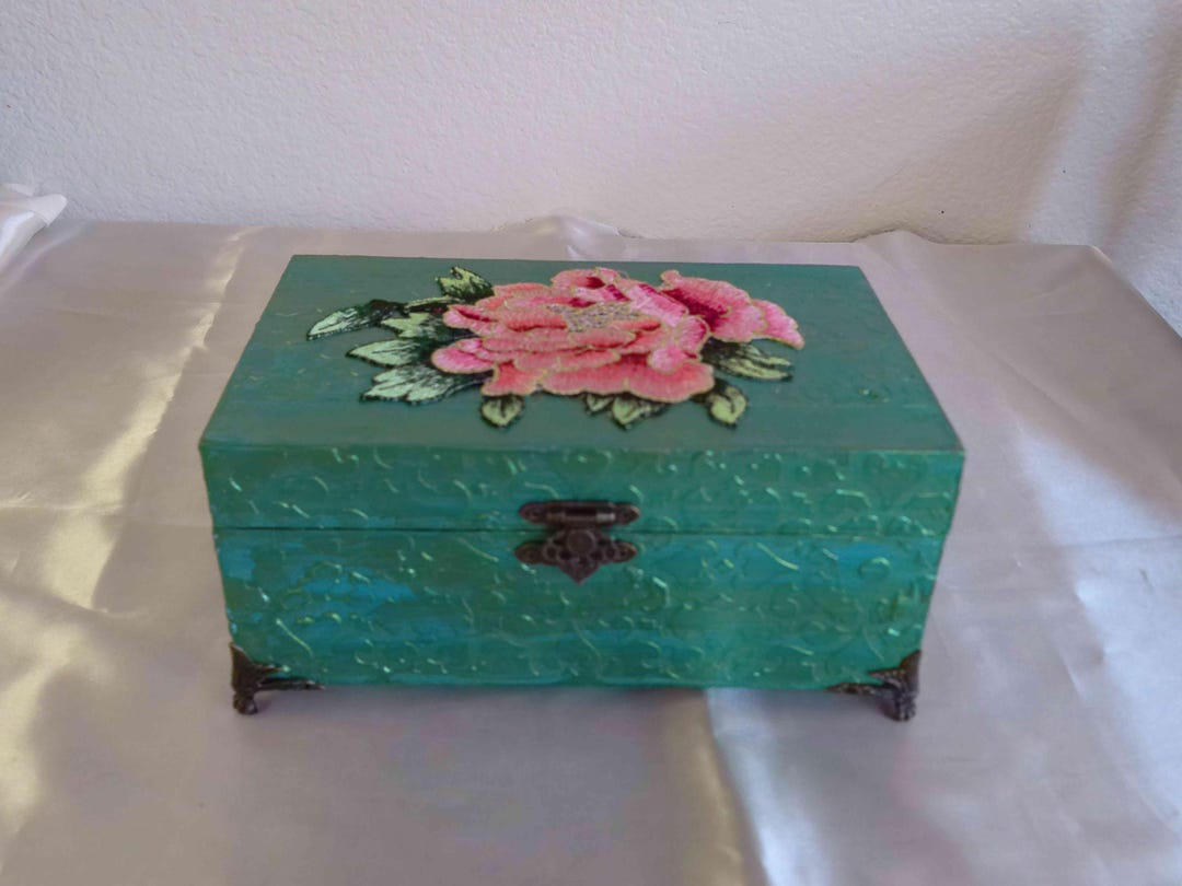 Unique, Beautiful Decorative Box. Stand Out Office Party Gift. Great ...