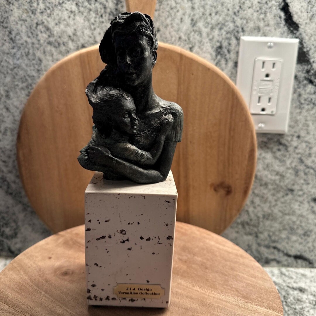 J.I.J. Designs Versailles Collection Mother & Child JIJ Bust Small ...