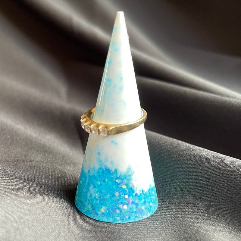 Ring Cone - Etsy