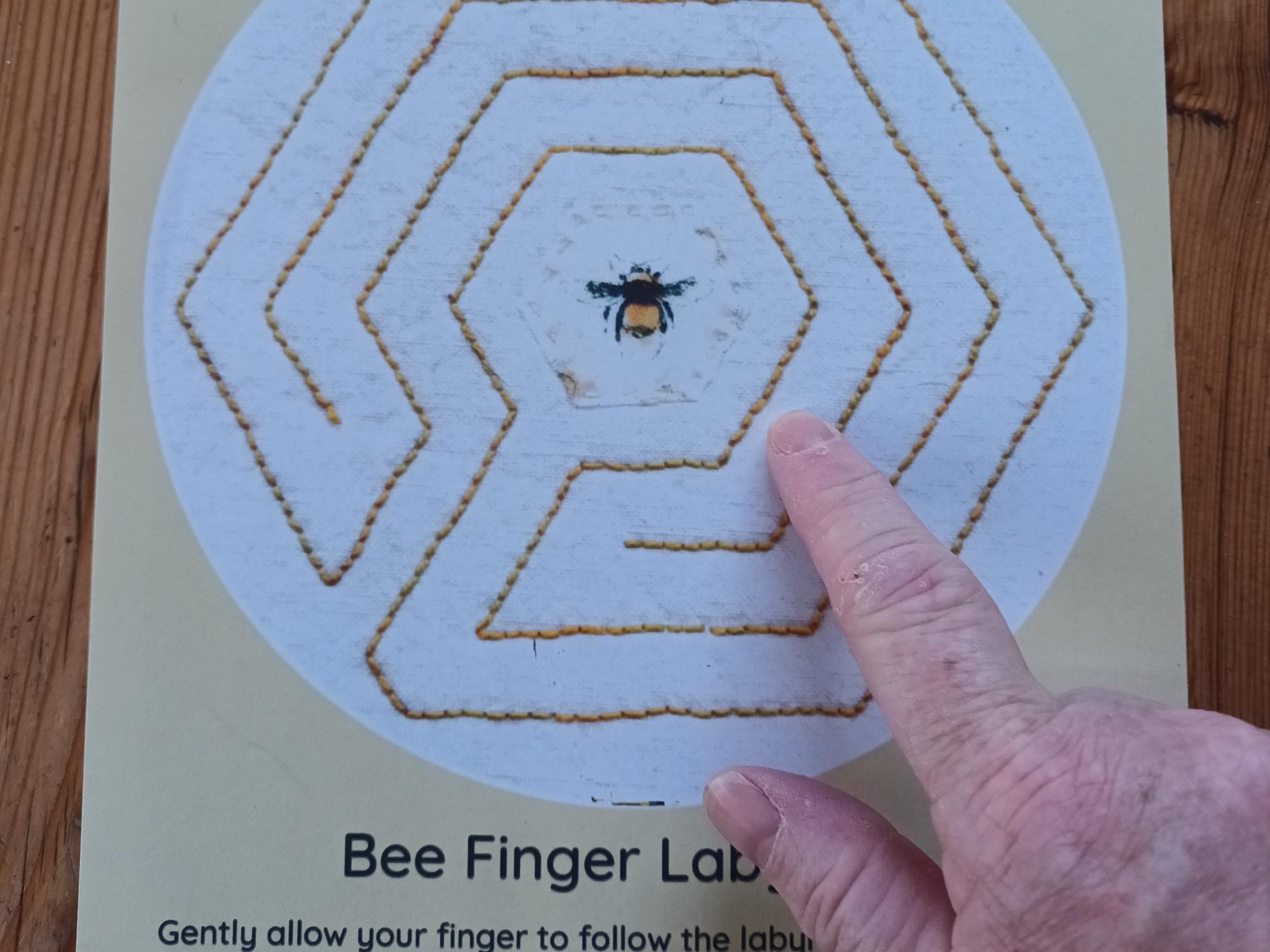 Bee Labyrinth Printable, Instant Download, for Mindfulness and ...