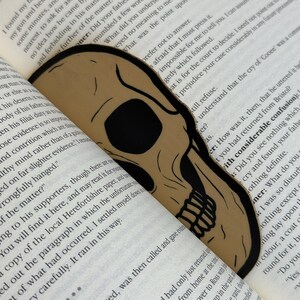 Skull Bookmark for Horror Fans of Scary Books Cool Bookmark Spooky Gift ...