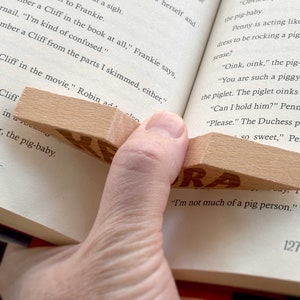 Thumb Book Holder Thumb Page Holder Book Page Reader Gift for Reading ...