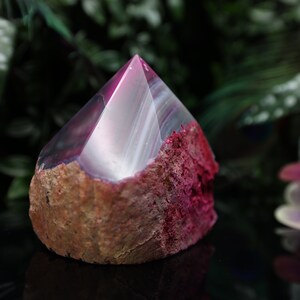Agate Point. Half Polished, Half Raw, Main Color Pink. Agate Colored ...