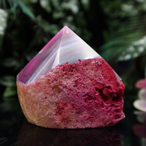 Agate Point. Half Polished, Half Raw, Main Color Pink. Agate Colored ...
