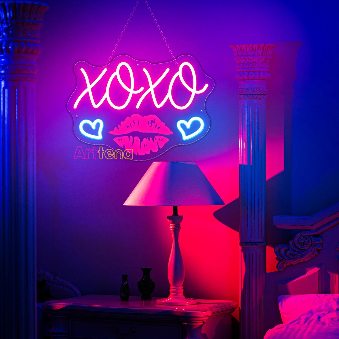 XOXO Kiss Neon Sign Custom Kisses and Hugs Neon Sign XOXO Kiss Lips ...