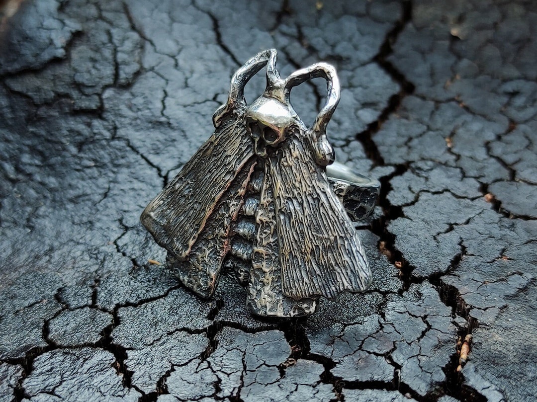 Deathhead Moth Skull Ring: Gothic Witchcraft. Made to Order! - Etsy