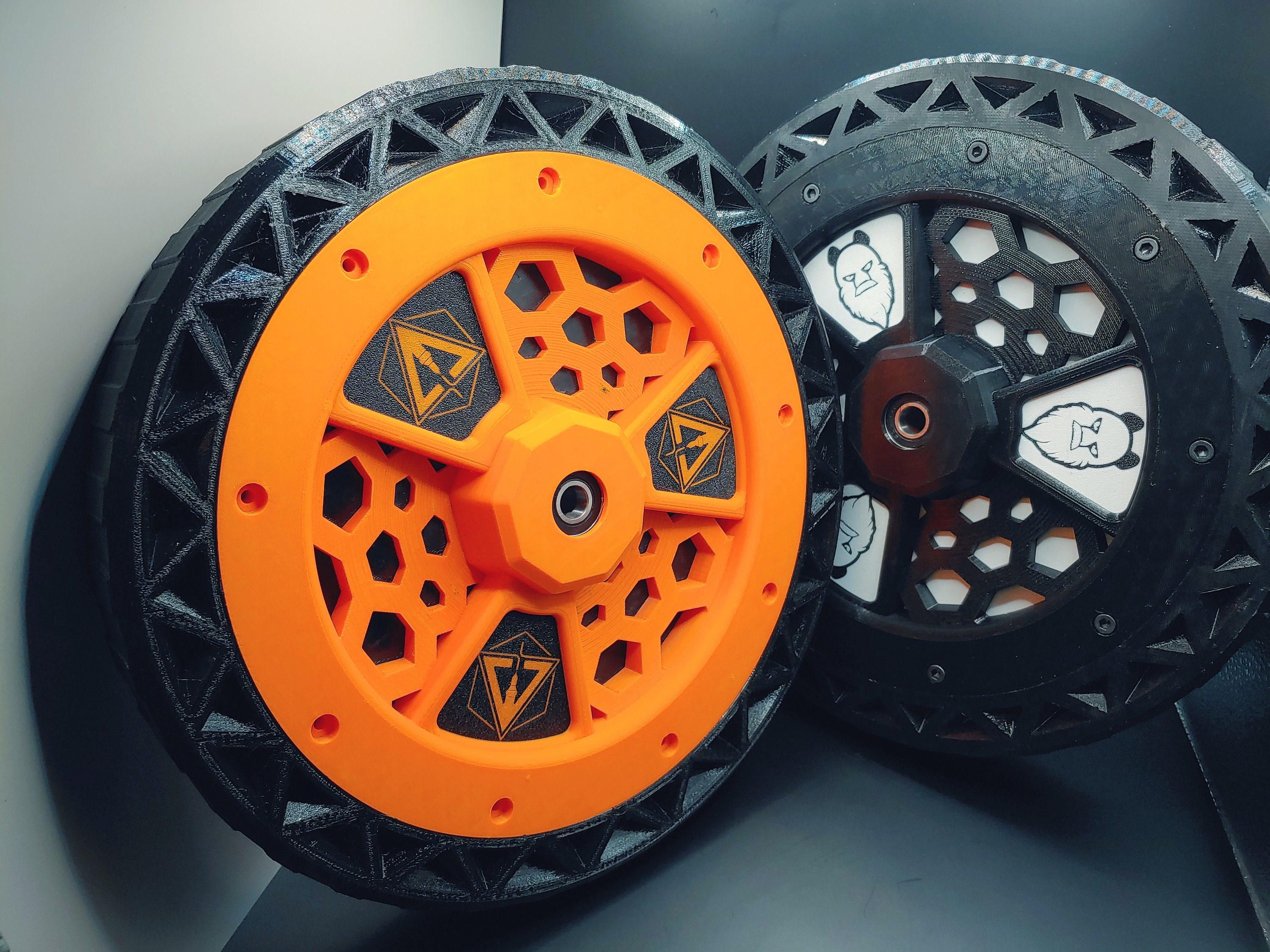 Disc Golf Cart Wheels | Custom Disc Golf Cart Wheels | Personalized ...