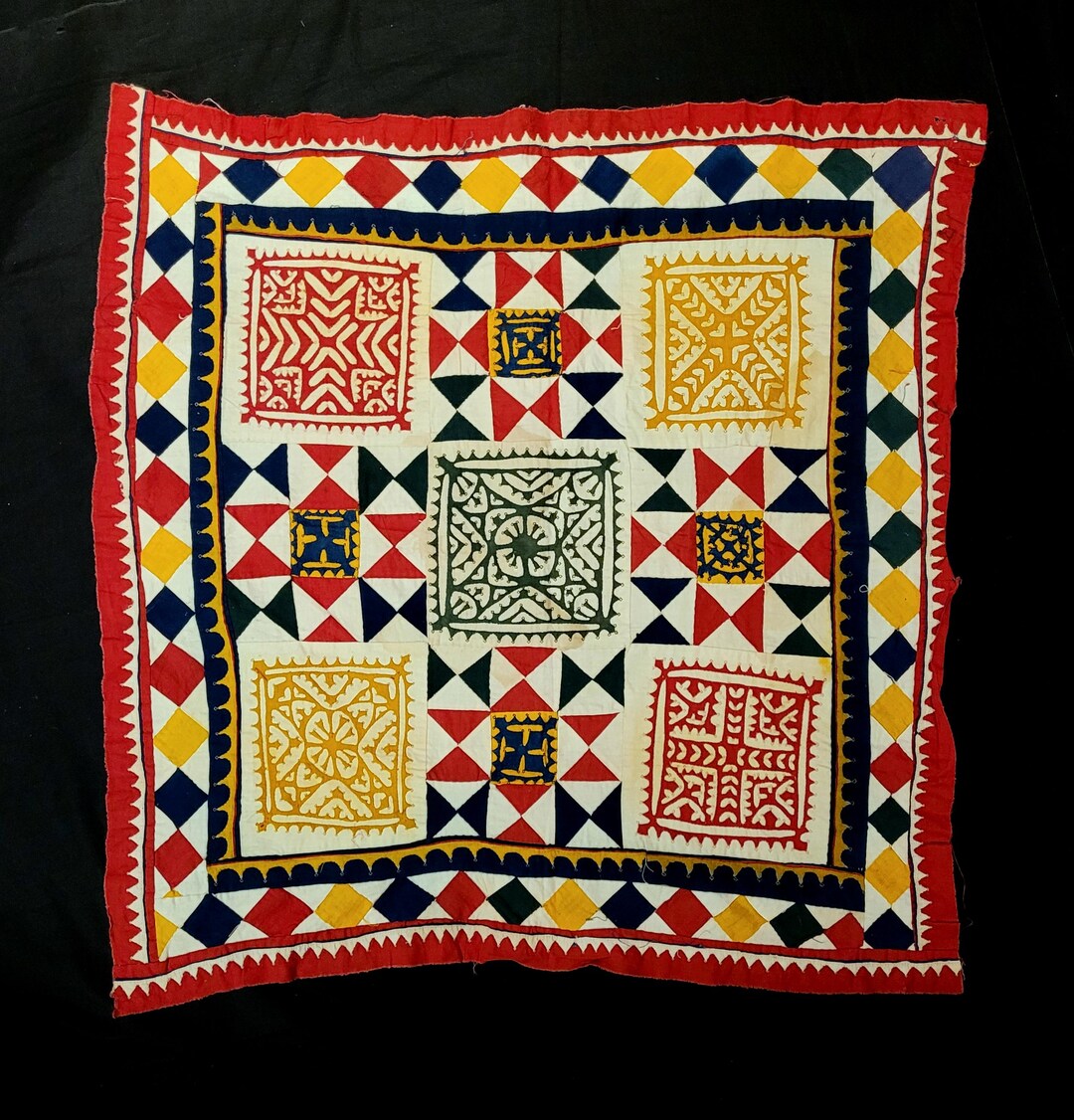 Antique Applique & Patchwork Cotton Square Cloth Hanging Circa 1920's ...