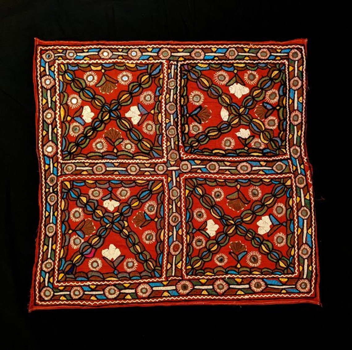 Vintage Sindh Embroidered Rumal India Pakistan Kutch Rajasthan Suzani ...
