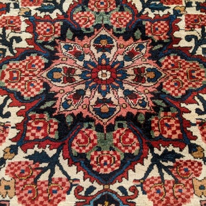 Antique Chahar Mahal Bakhtiari Persian Rug: Floral Medallion, Circa ...