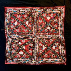 Vintage Sindh Embroidered Rumal India Pakistan Kutch Rajasthan Suzani ...