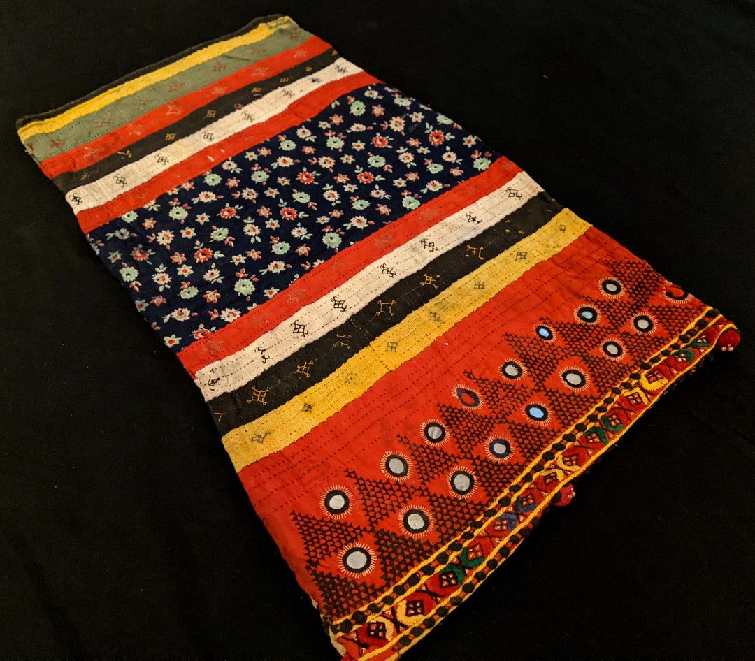 Vintage Embroidered Sindh Bag: Pakistani Applique Pillow, Floral Cotton ...