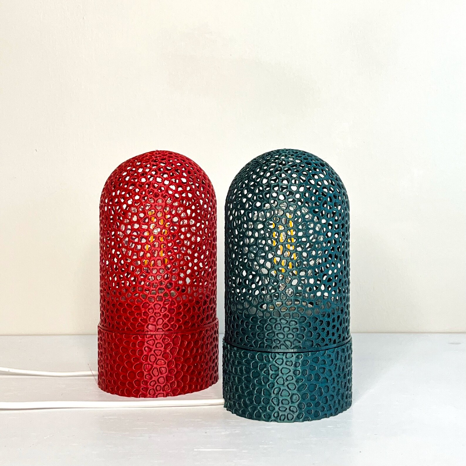 Voronoi Pattern Desk Lamp | Patterned Shadow Table Lightning | Special ...