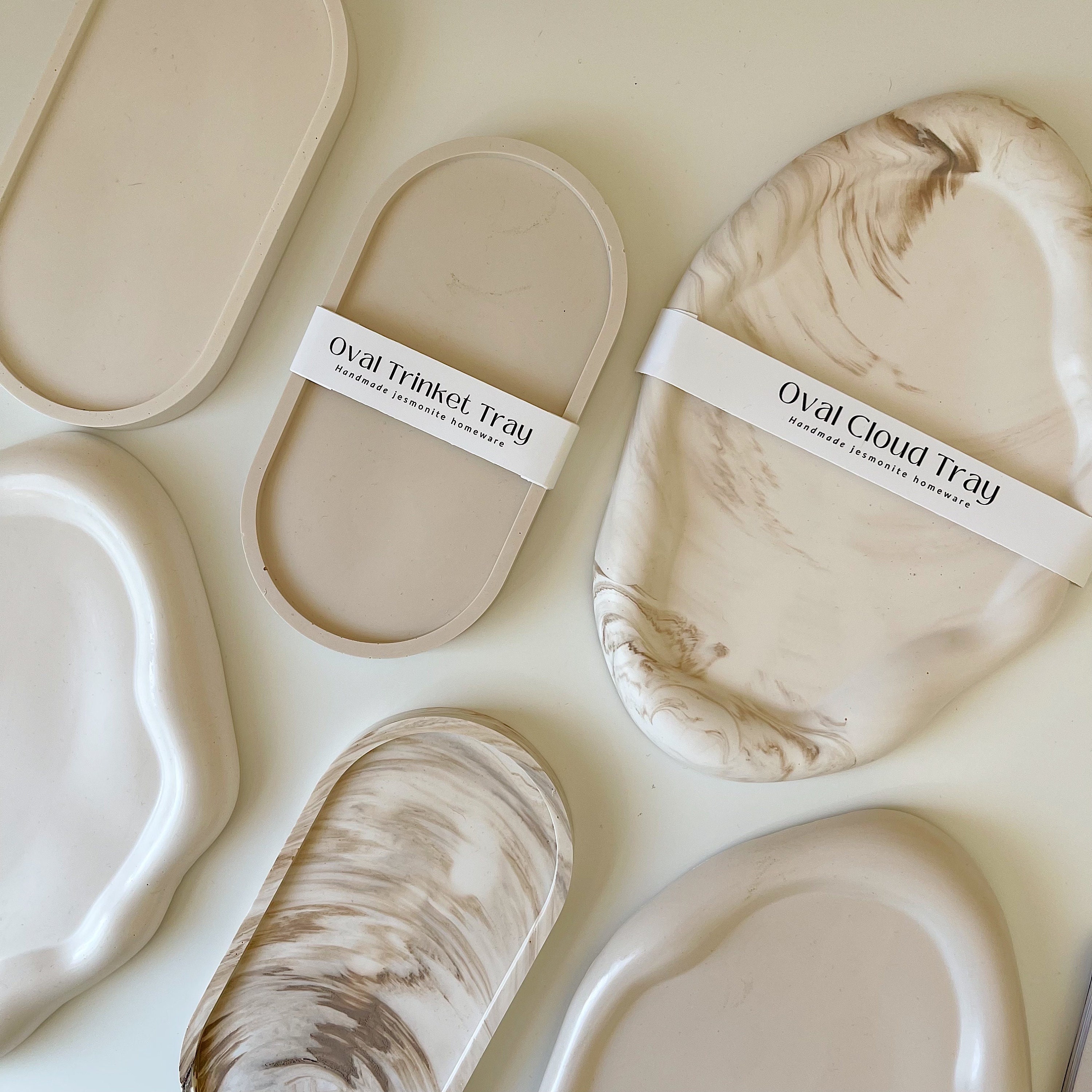 Plateaux en jesmonite Articles pour la maison en jesmonite neutre Vide ...