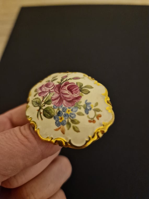 1960's Antique Hand Painted Porcelain Brooch with Gol… - Gem