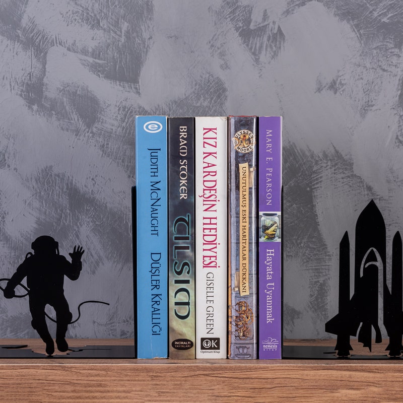 Astronaut Book End Decor - Etsy UK