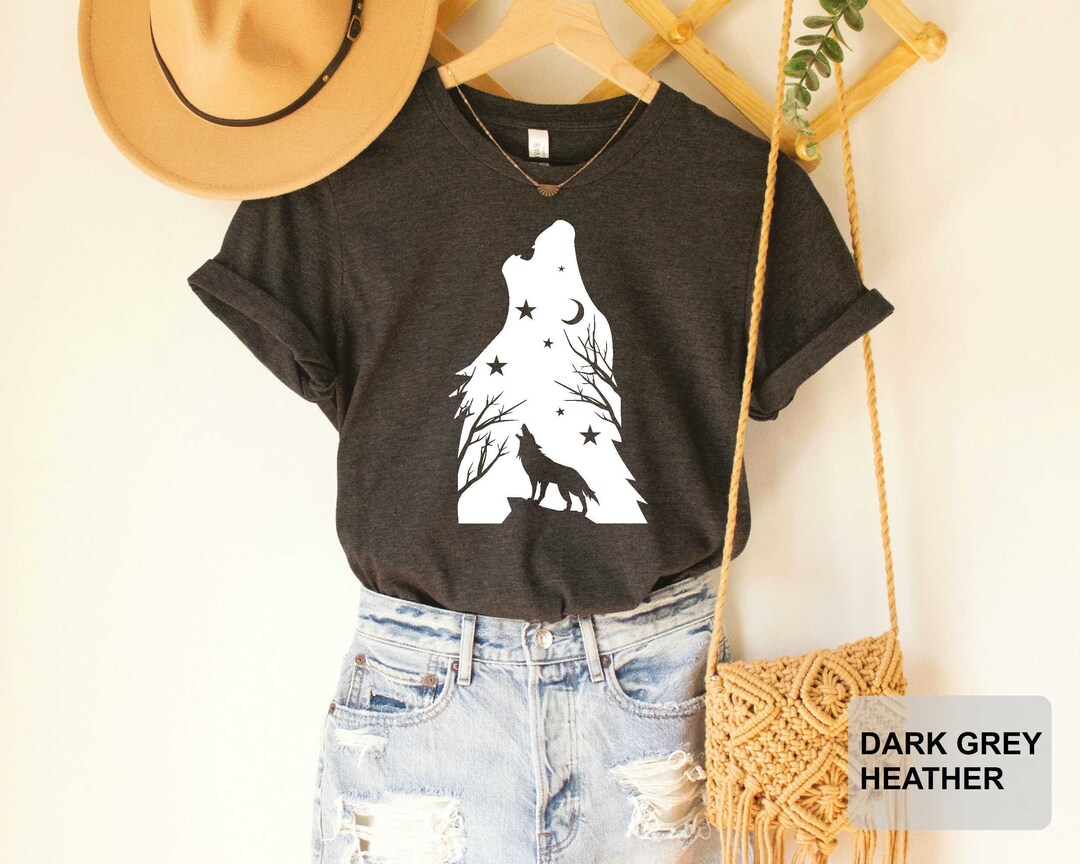 Wolf Howling Shirt Wolf and Moon Shirt Wolf Lover Gift Wildlife Animal ...
