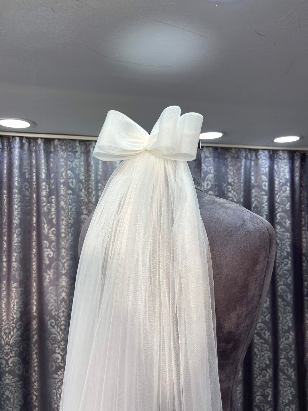 Bridal Veil Bridal off White Veil Bow Veil - Etsy