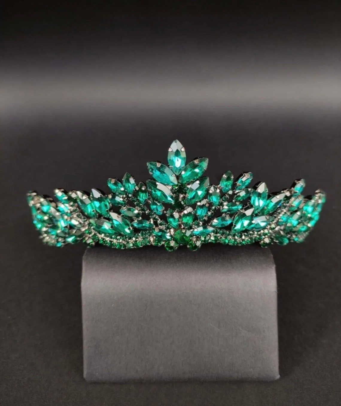Green Crystal Stone Bridal Crown,henna Tiara Crown,henna Head Accessory ...