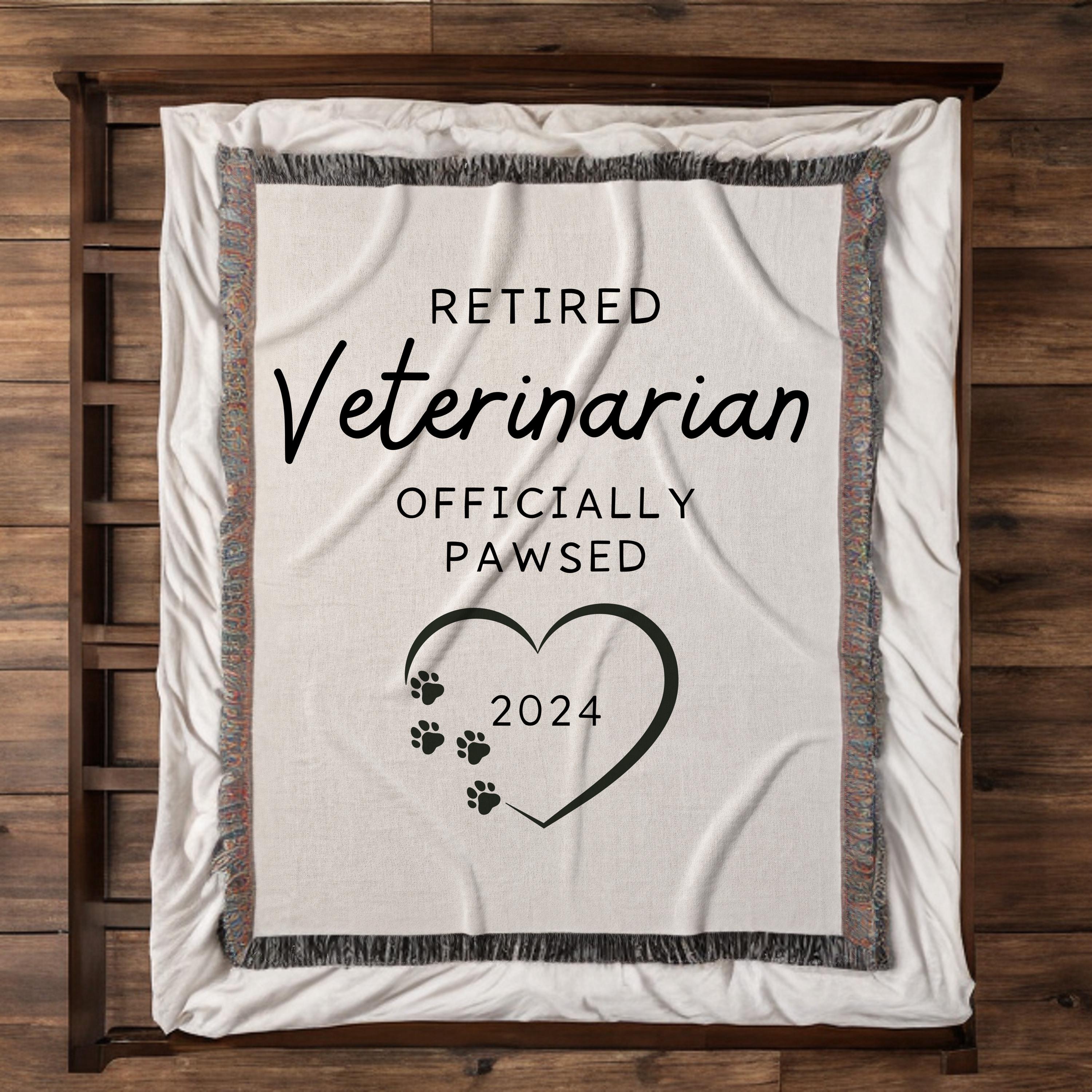Personalized Veterinarian Retirement Funny Woven Blanket, Retiring Vet ...