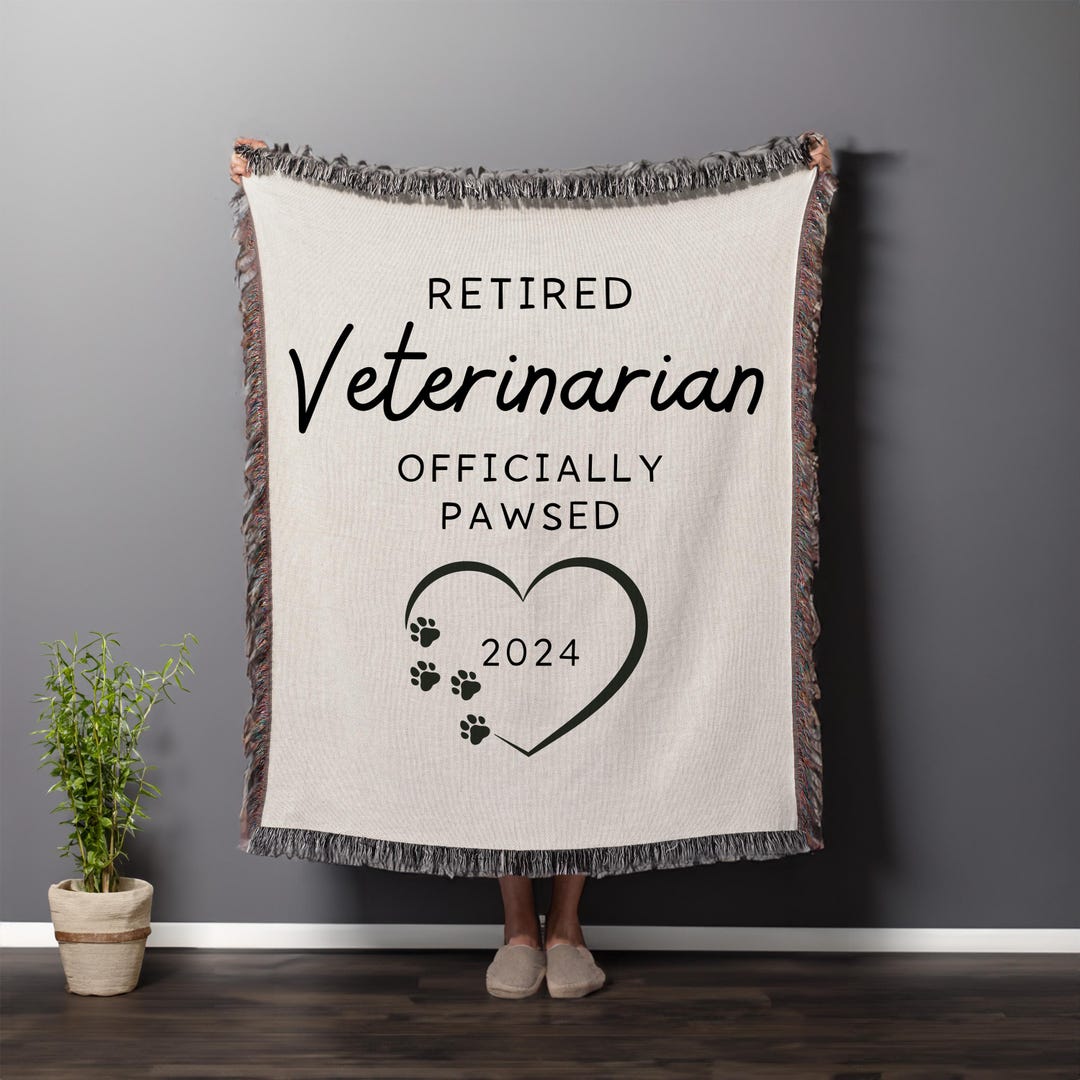 Personalized Veterinarian Retirement Funny Woven Blanket, Retiring Vet ...