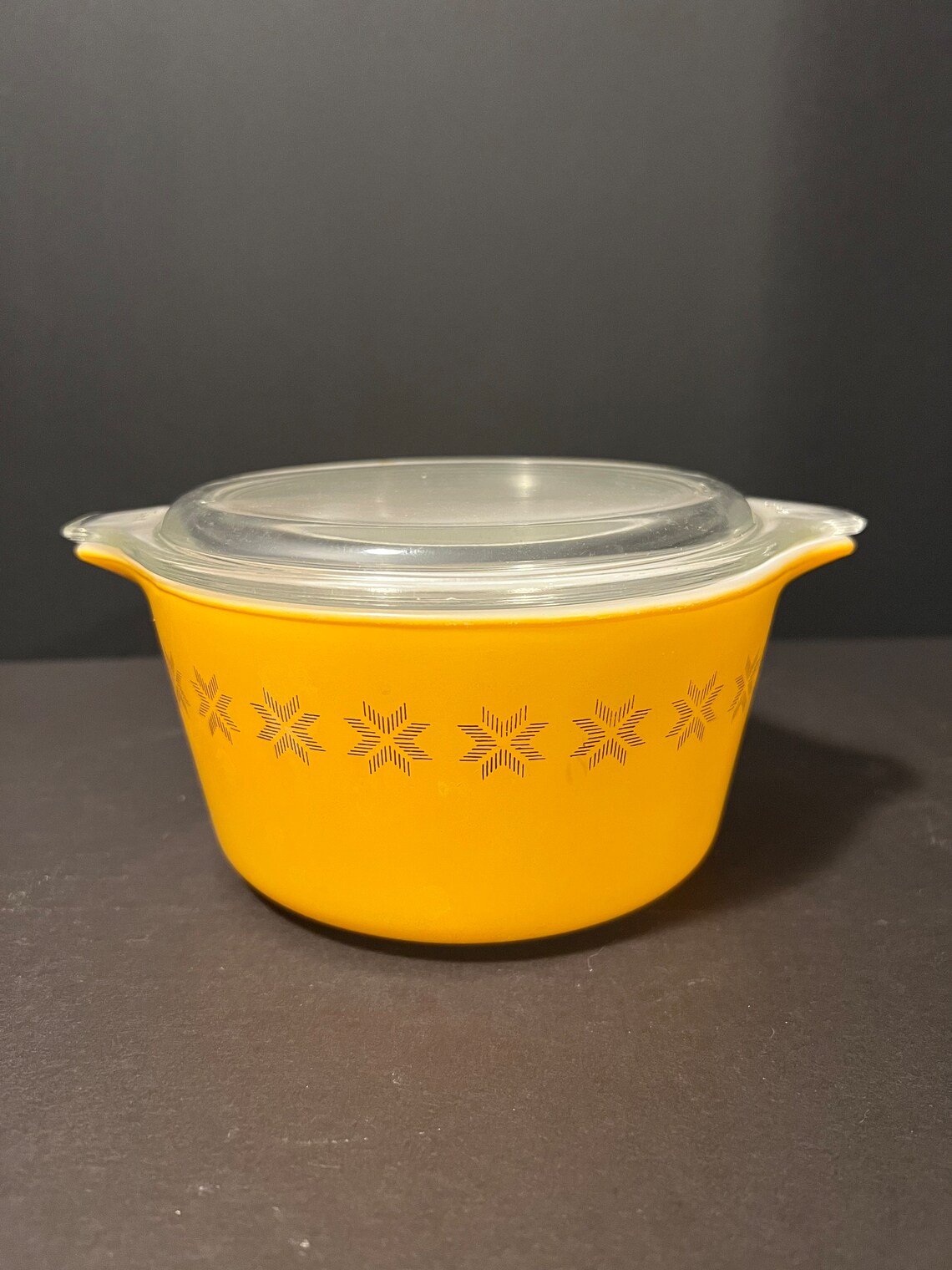 1960's Vintage Pyrex Yellow Snowflake SET - 1.5 Quart #472 and 1 Quart ...