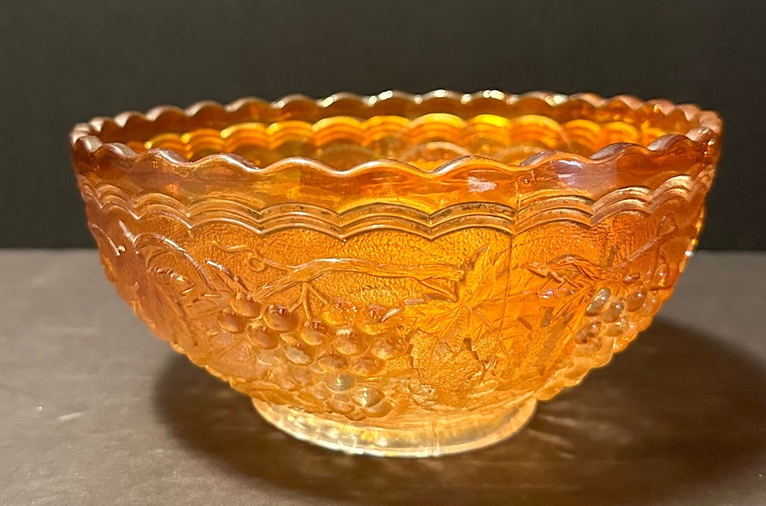VINTAGE Imperial Glass Marigold Carnival Grape Pattern Bowl W/ Ridged ...