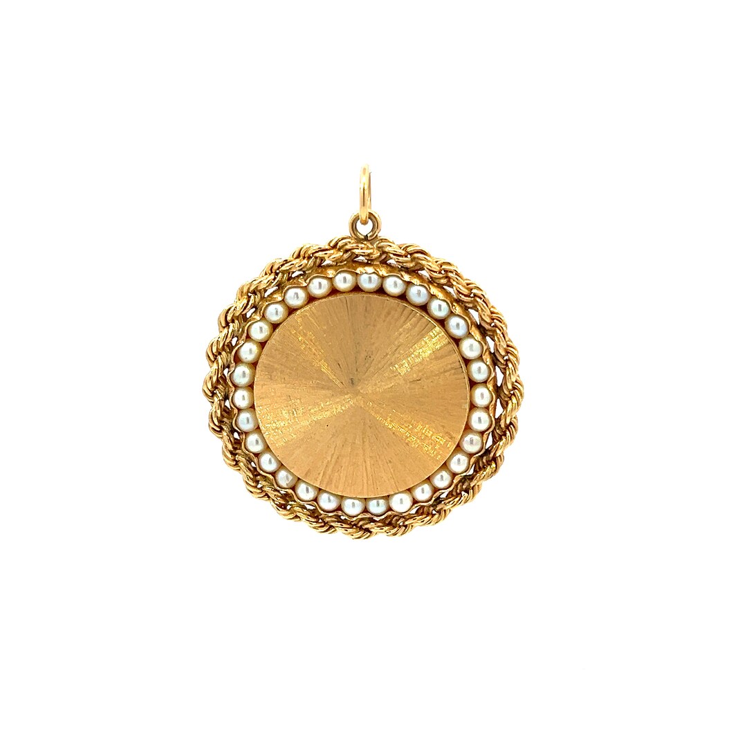 Vintage Pearl Disk Pendant | 14k Yellow Gold | Rope Border Charm | Disk ...