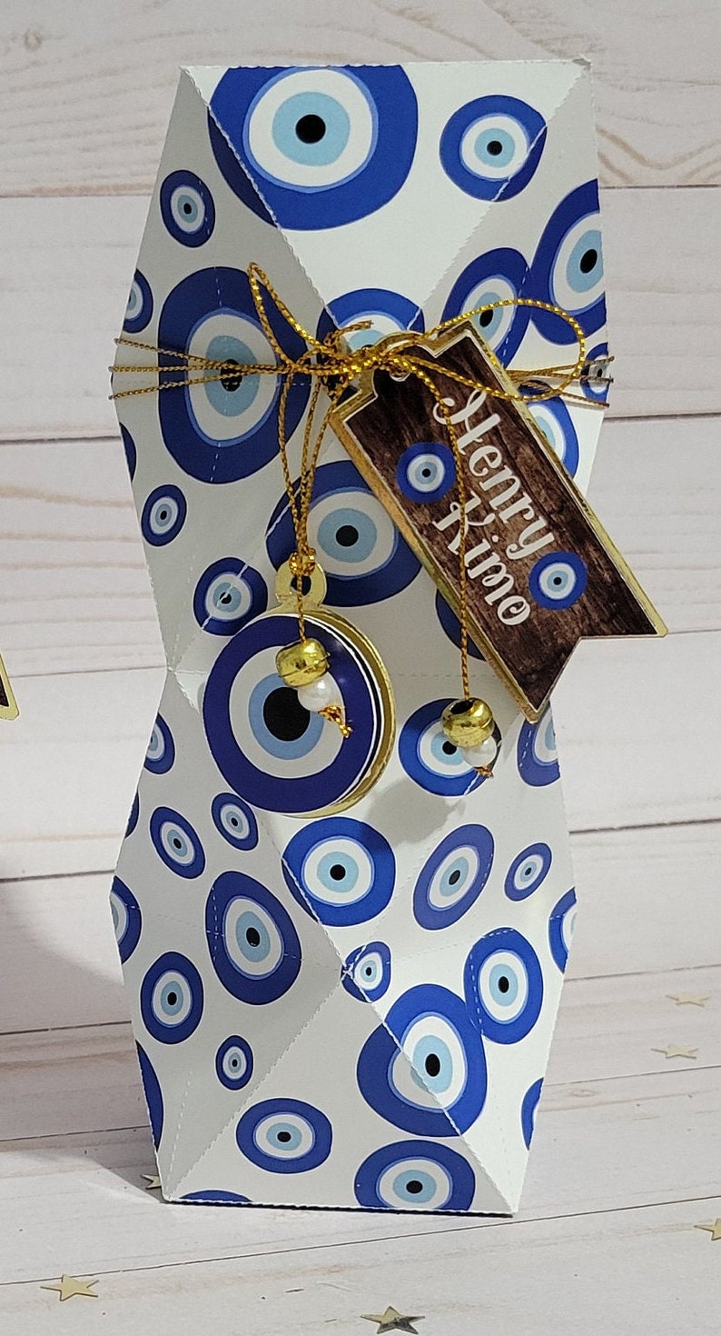 Tall Rhombus Box Template, Compatible With Silhouette and Cricut, in ...