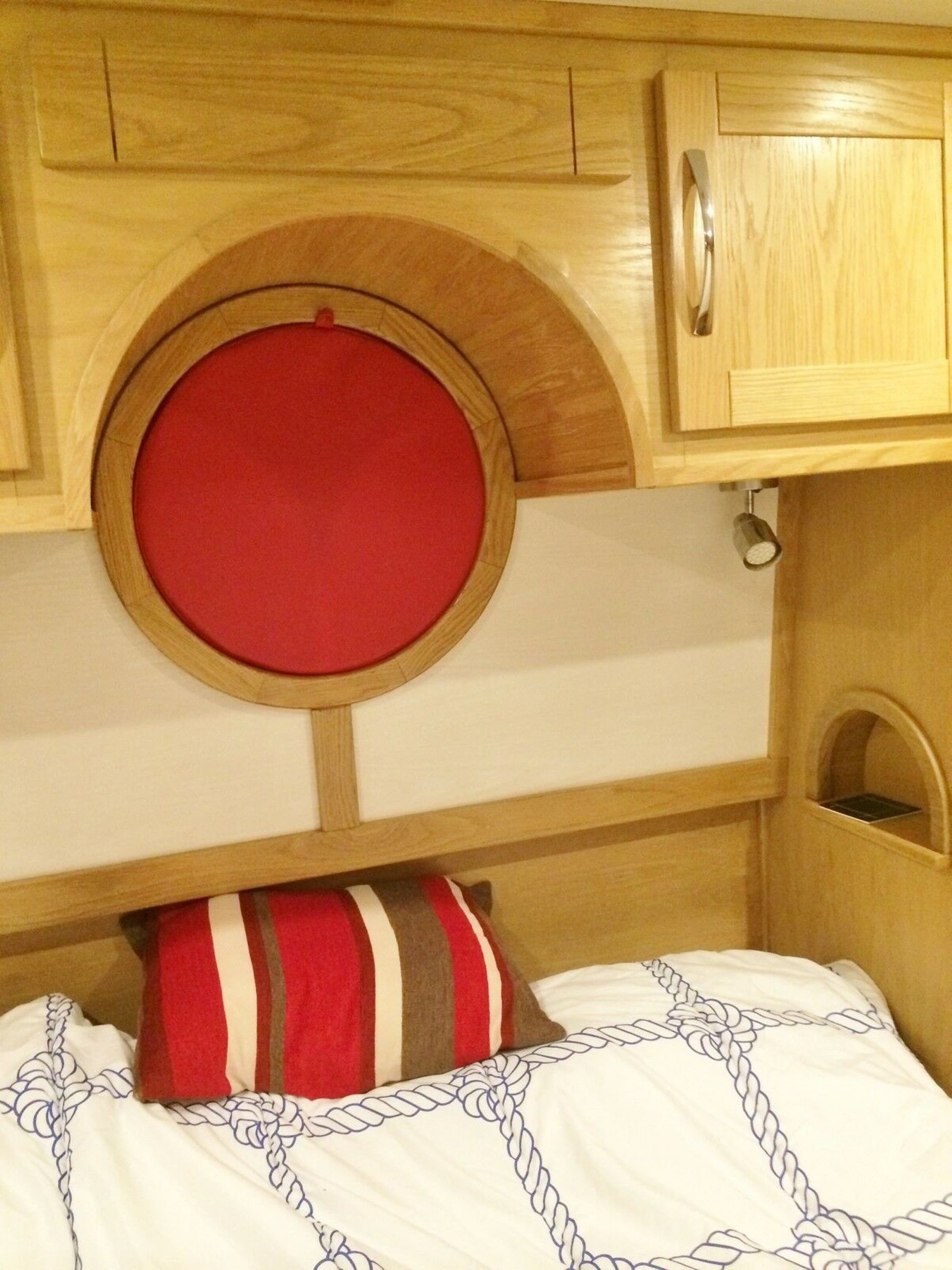 Porthole Bung Size Range 20 to 23 Narrowboat Canalboat Round Window ...