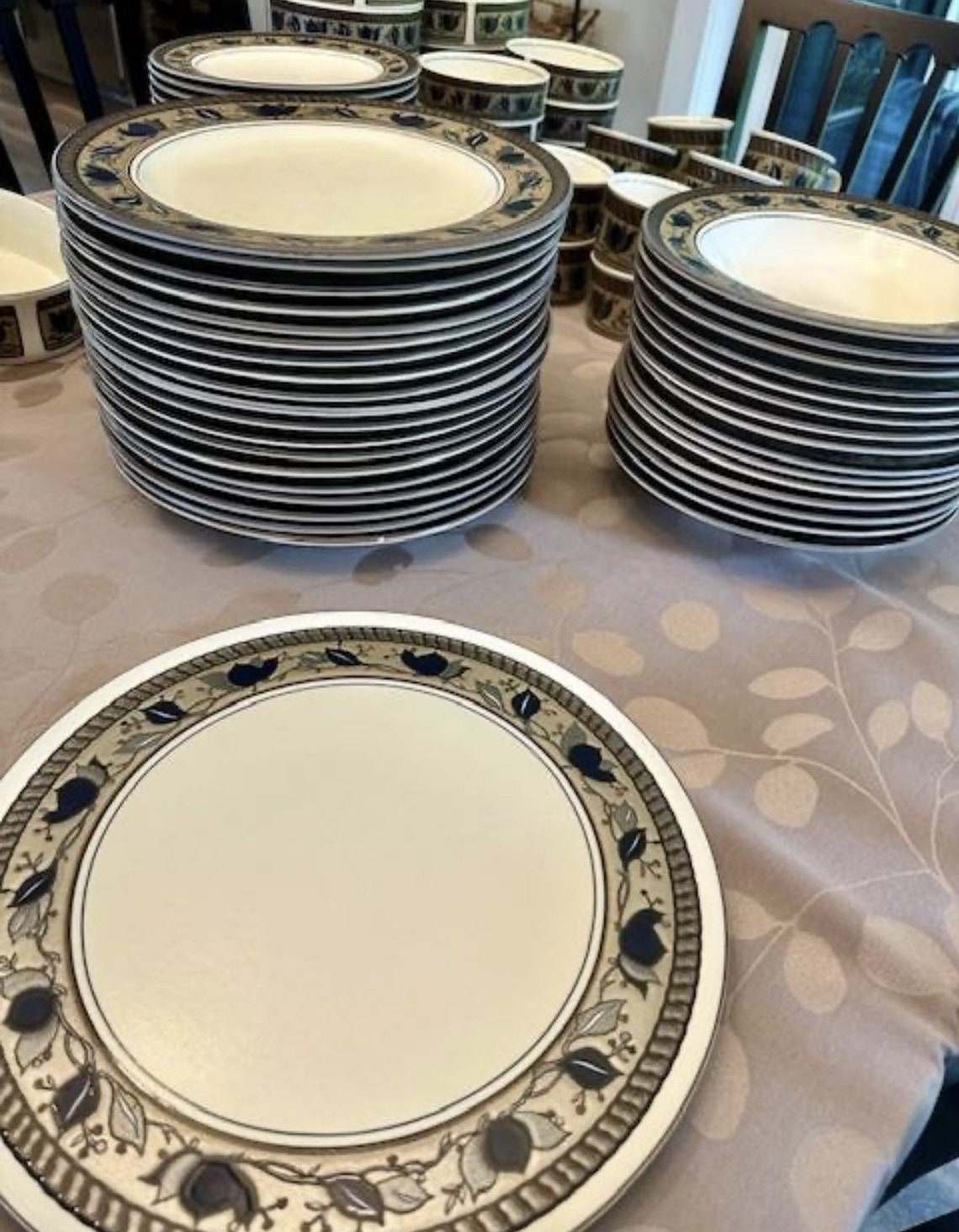 Mikasa Arabella Dinnerware Set Vintage 99 Piece Lot - Etsy