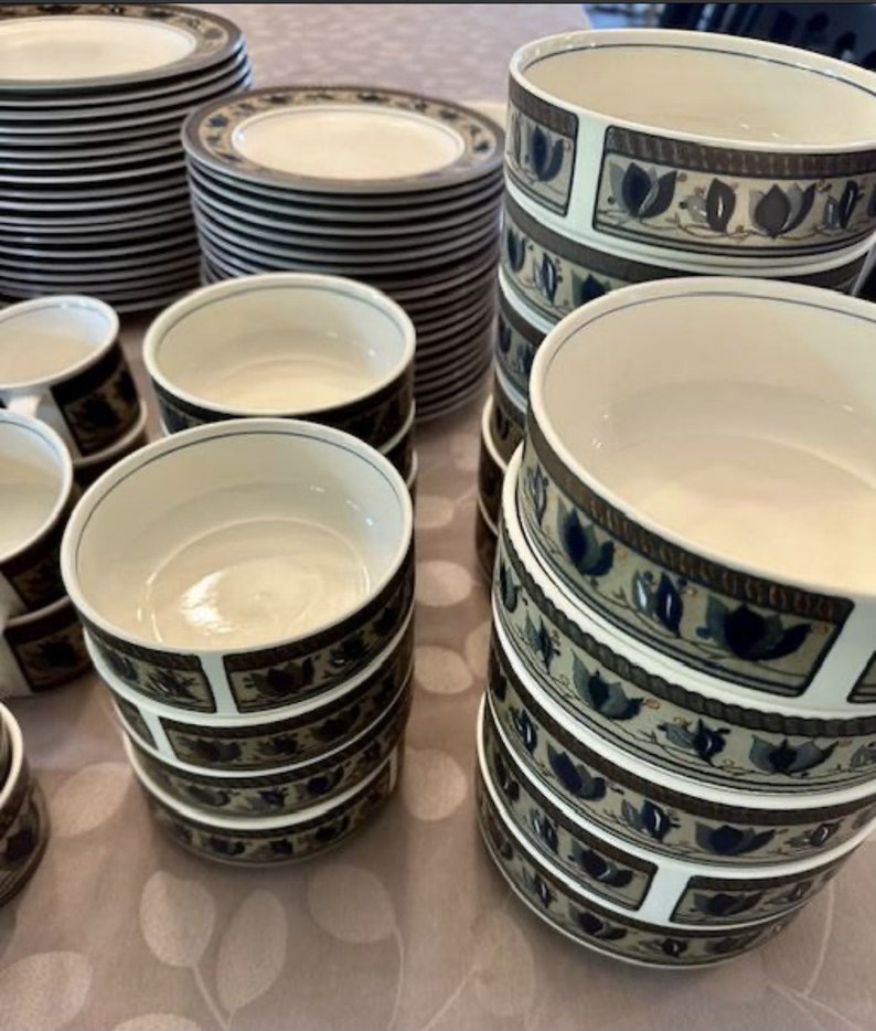 Mikasa Arabella Dinnerware Set Vintage 99 Piece Lot - Etsy