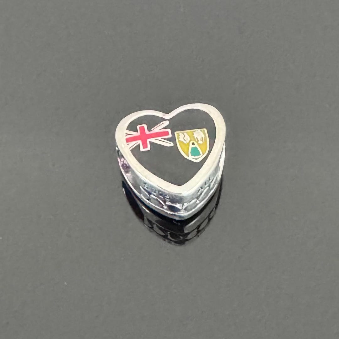 Pandora I Love Caicos Islands Flag Exclusive Heart Charm | Authentic ...