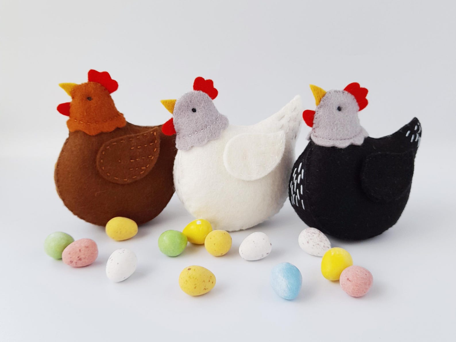 Handmade Wool Felt Mini Easter Hen: Spring Decor - Etsy UK